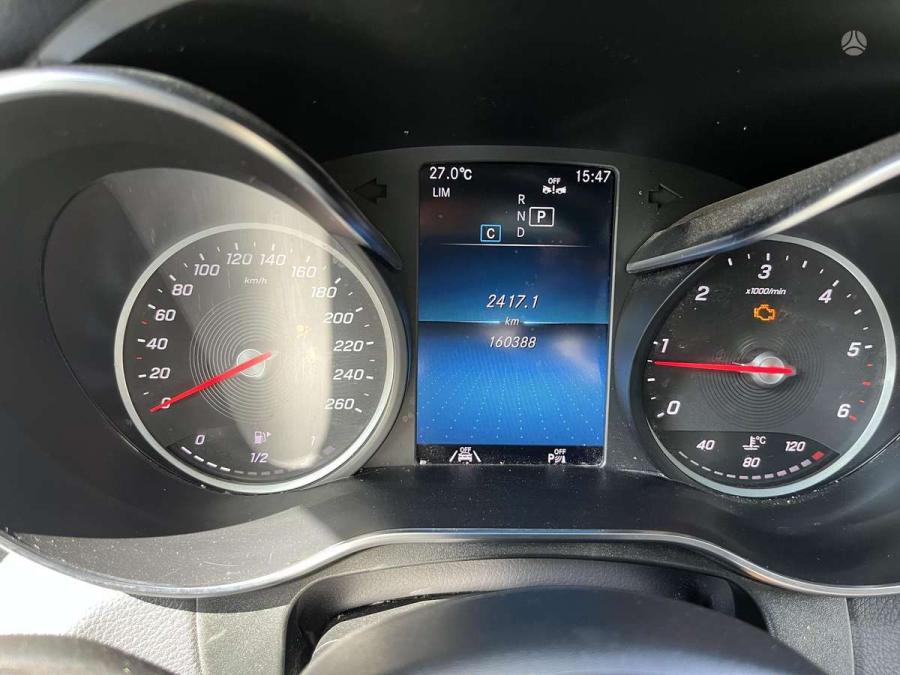 Pelēks Mercedes-Benz GLC 220 2020 Kauņa, ar dzinēja tilpumu 1.95 L un nobraukumu 160 tūkst. km par 9700 €, foto 11 vietnē AUTOMOTO.COM.LV