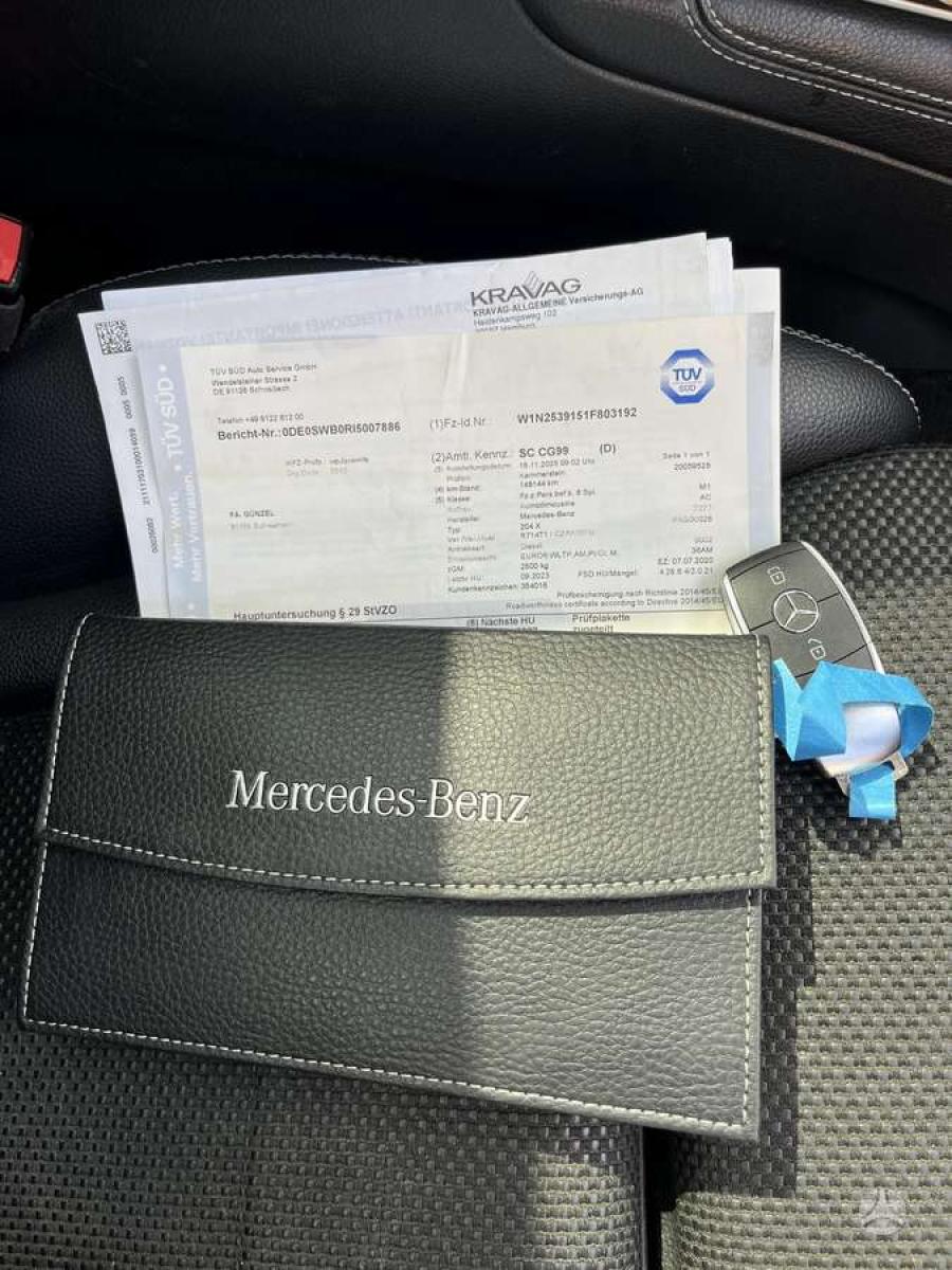 Pelēks Mercedes-Benz GLC 220 2020 Kauņa, ar dzinēja tilpumu 1.95 L un nobraukumu 160 tūkst. km par 9700 €, foto 14 vietnē AUTOMOTO.COM.LV