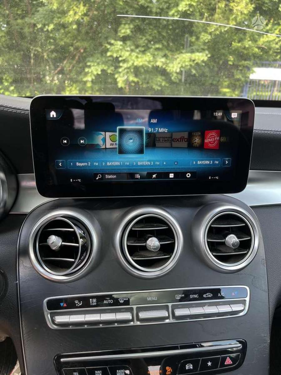 Pelēks Mercedes-Benz GLC 220 2020 Kauņa, ar dzinēja tilpumu 1.95 L un nobraukumu 160 tūkst. km par 9700 €, foto 18 vietnē AUTOMOTO.COM.LV