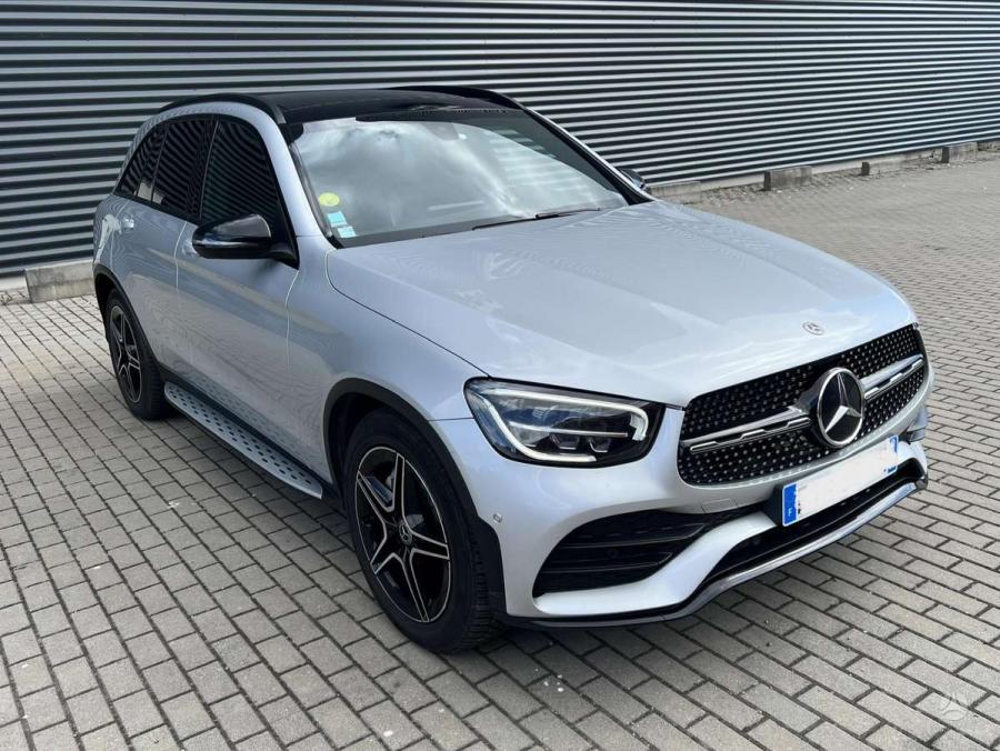 Pelēks Mercedes-Benz GLC 220 2020 Klaipėda, ar dzinēja tilpumu 1.95 L un nobraukumu 188 tūkst. km par 24500 €, foto 4 vietnē AUTOMOTO.COM.LV