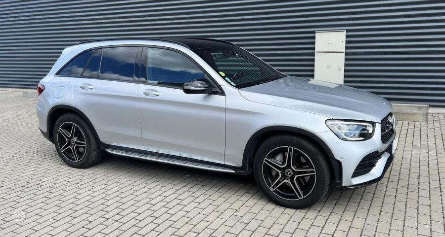 Pelēks Mercedes-Benz GLC 220 2020 Klaipėda, ar dzinēja tilpumu 1.95 L un nobraukumu 188 tūkst. km par 24500 €, foto 10 vietnē AUTOMOTO.COM.LV