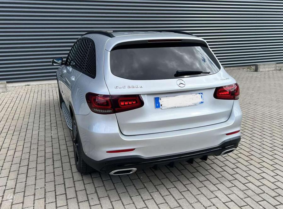 Pelēks Mercedes-Benz GLC 220 2020 Klaipėda, ar dzinēja tilpumu 1.95 L un nobraukumu 188 tūkst. km par 24500 €, foto 15 vietnē AUTOMOTO.COM.LV