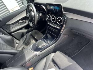 Pelēks Mercedes-Benz GLC 220 2020 Klaipėda, ar dzinēja tilpumu 1.95 L un nobraukumu 188 tūkst. km par 24500 €, foto 22 vietnē AUTOMOTO.COM.LV