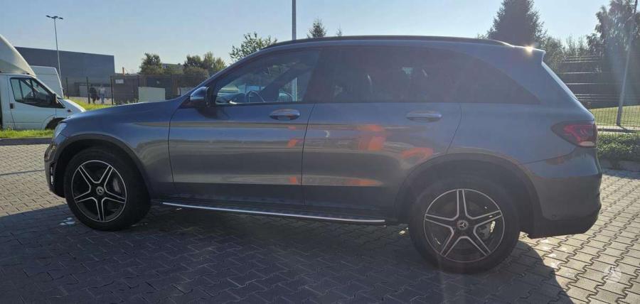 Grey Mercedes-Benz GLC 220 2020 in Plunge, with an engine capacity of 1.95 L and mileage of 224 thousand km for 24500 €, photo 7 on AUTOMOTO.COM.LV