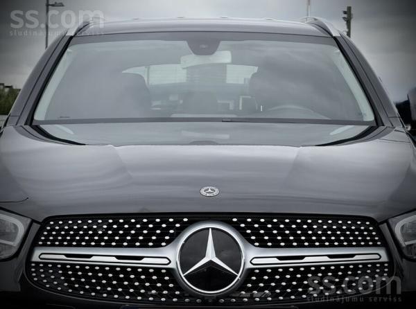 Grey Mercedes-Benz GLC 220 2020 in Riga, with an engine capacity of 2.00 L and mileage of 126 thousand km for 29900 €, photo 7 on AUTOMOTO.COM.LV