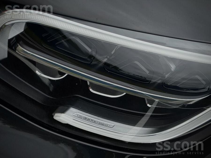 Pelēks Mercedes-Benz GLC 220 2020 Rīga, ar dzinēja tilpumu 2.00 L un nobraukumu 126 tūkst. km par 29900 €, foto 9 vietnē AUTOMOTO.COM.LV