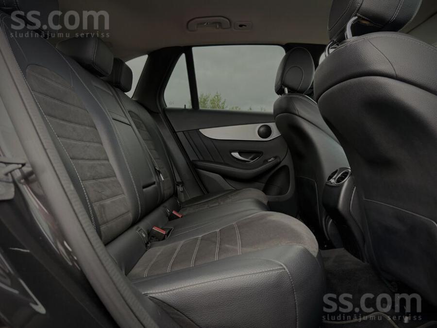 Pelēks Mercedes-Benz GLC 220 2020 Rīga, ar dzinēja tilpumu 2.00 L un nobraukumu 126 tūkst. km par 29900 €, foto 20 vietnē AUTOMOTO.COM.LV