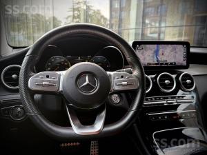 Pelēks Mercedes-Benz GLC 220 2020 Rīga, ar dzinēja tilpumu 2.00 L un nobraukumu 126 tūkst. km par 29900 €, foto 21 vietnē AUTOMOTO.COM.LV
