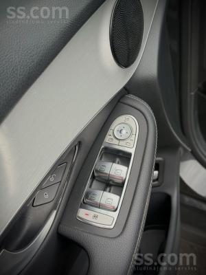 Pelēks Mercedes-Benz GLC 220 2020 Rīga, ar dzinēja tilpumu 2.00 L un nobraukumu 126 tūkst. km par 29900 €, foto 29 vietnē AUTOMOTO.COM.LV
