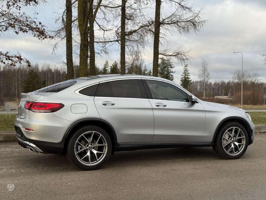 Grey Mercedes-Benz GLC 220 2021 in Panevezys, with an engine capacity of 1.95 L and mileage of 151 thousand km for 33800 €, photo 21 on AUTOMOTO.COM.LV