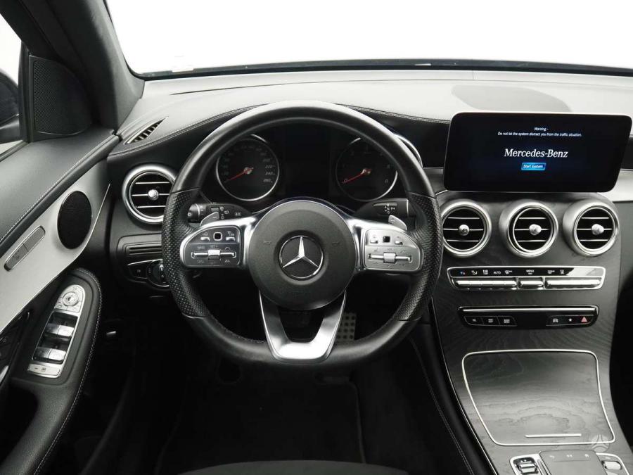 Grey Mercedes-Benz GLC 220 2021 in Vilnius, with an engine capacity of 1.95 L and mileage of 71 thousand km for 33500 €, photo 20 on AUTOMOTO.COM.LV