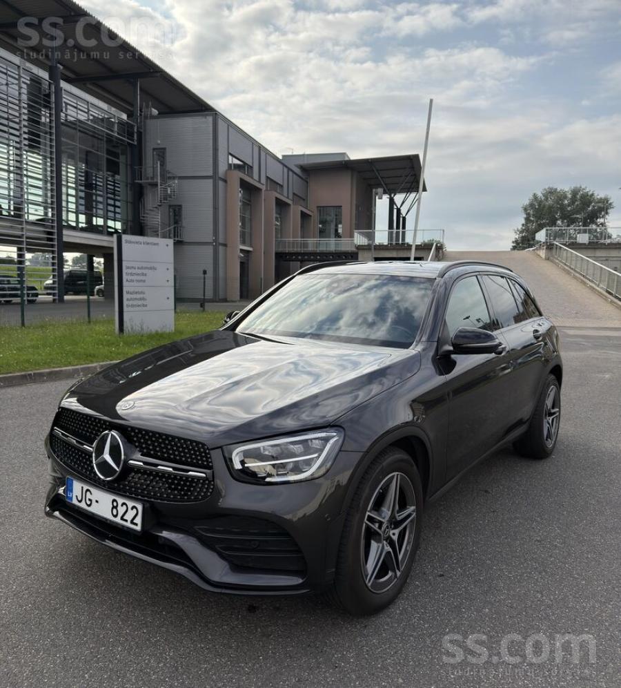 Pelēks Mercedes-Benz GLC 220 2021 Rīga, ar dzinēja tilpumu 2.00 L un nobraukumu 36 tūkst. km par 39800 €, foto 3 vietnē AUTOMOTO.COM.LV