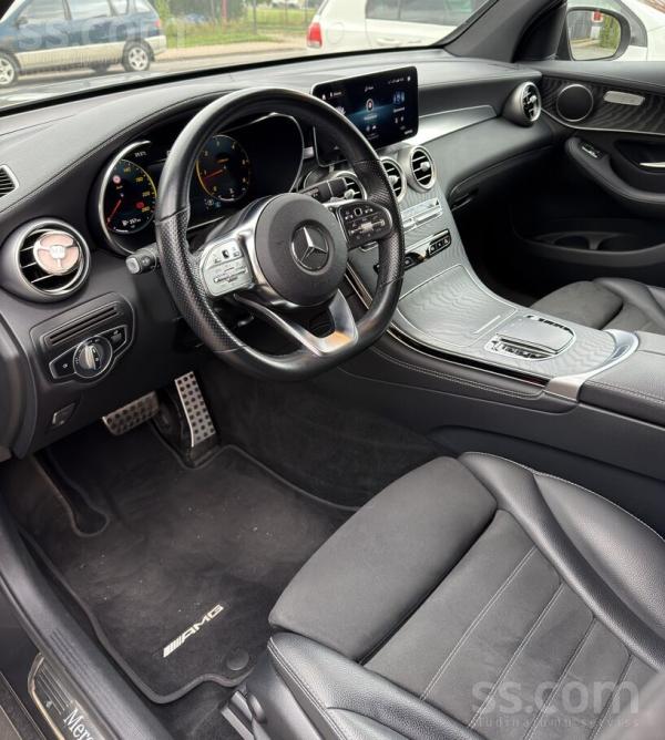 Pelēks Mercedes-Benz GLC 220 2021 Rīga, ar dzinēja tilpumu 2.00 L un nobraukumu 36 tūkst. km par 39800 €, foto 8 vietnē AUTOMOTO.COM.LV