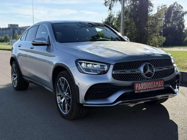 Grey Mercedes-Benz GLC 220 2021 in Panevezys, with an engine capacity of 1.95 L and mileage of 151 thousand km for 32900 €, photo 7 on AUTOMOTO.COM.LV