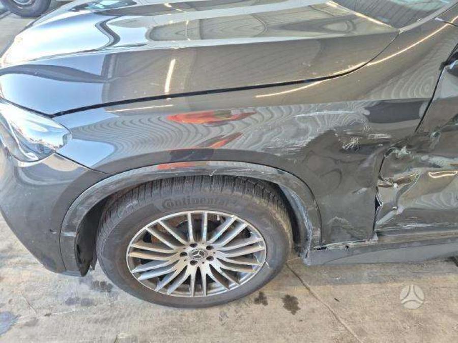 Grey Mercedes-Benz GLC 220 2024 in Druskininkai, with an engine capacity of 1.99 L and mileage of 53 thousand km for 36179 €, photo 18 on AUTOMOTO.COM.LV