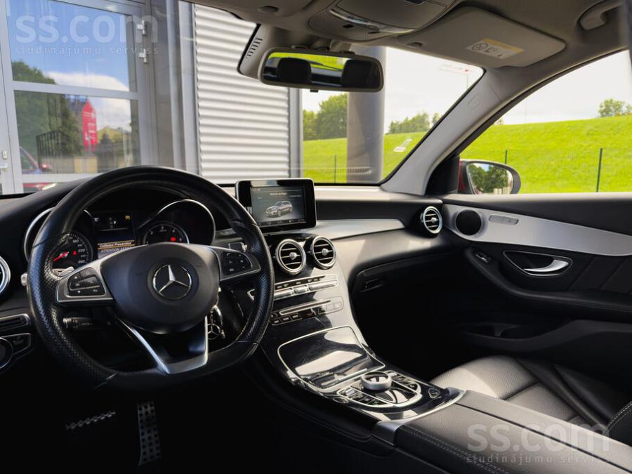 Red Mercedes-Benz GLC 220 2017 in Riga, with an engine capacity of 2.20 L and mileage of 127 thousand km for 23900 €, photo 28 on AUTOMOTO.COM.LV