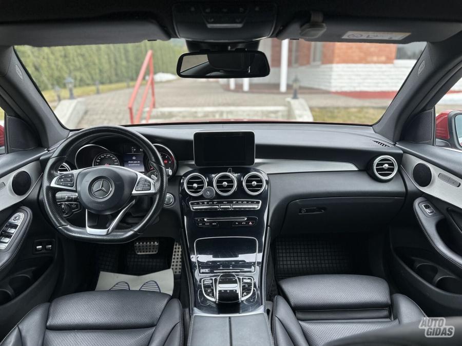 Red Mercedes-Benz GLC 220 2018 in Vilnius, with an engine capacity of 2.10 L and mileage of 292 thousand km for 17900 €, photo 35 on AUTOMOTO.COM.LV