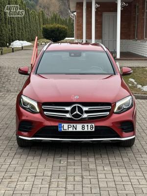 Red Mercedes-Benz GLC 220 2018 in Vilnius, with an engine capacity of 2.10 L and mileage of 292 thousand km for 17900 €, photo 36 on AUTOMOTO.COM.LV