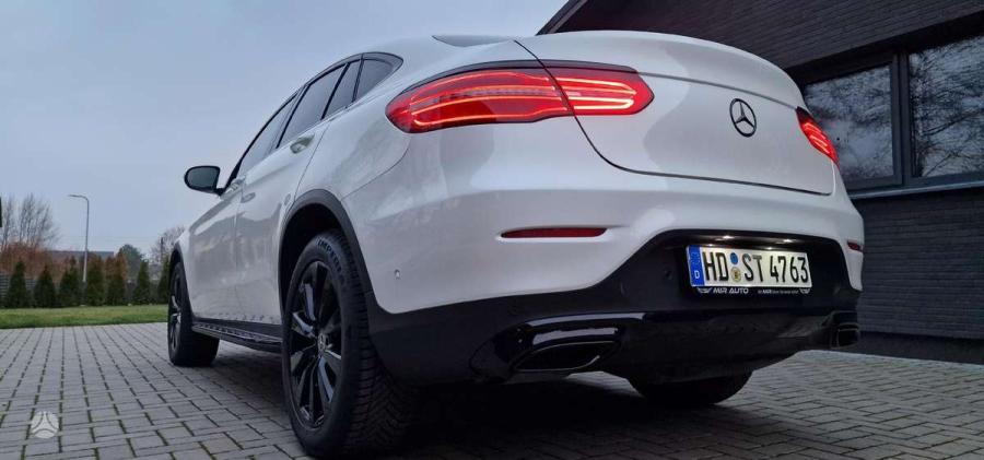 Balts Mercedes-Benz GLC 220 2017 Prienai, ar dzinēja tilpumu 2.10 L un nobraukumu 146 tūkst. km par 26900 €, foto 5 vietnē AUTOMOTO.COM.LV