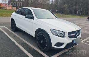 White Mercedes-Benz GLC 220 2018 in Riga, with an engine capacity of 2.10 L and mileage of 78 thousand km for 26000 €, photo  on AUTOMOTO.COM.LV