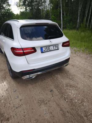 Balts Mercedes-Benz GLC 220 2015 Klaipėda, ar dzinēja tilpumu 2.14 L un nobraukumu 196 tūkst. km par 16300 €, foto 4 vietnē AUTOMOTO.COM.LV