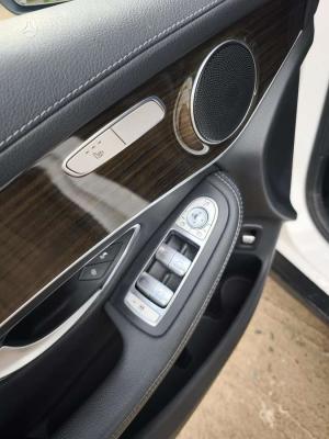 Balts Mercedes-Benz GLC 220 2015 Klaipėda, ar dzinēja tilpumu 2.14 L un nobraukumu 196 tūkst. km par 16300 €, foto 11 vietnē AUTOMOTO.COM.LV