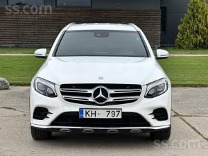 Белый Мерседес ГЛЦ 220 2016 в Рига, объемом двигателя 2.20 л и пробегом 179 тыс. км за 22590 €, фото 4 на AUTOMOTO.COM.LV