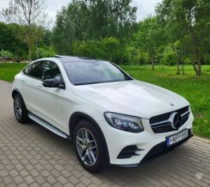 Balts Mercedes-Benz GLC 220 2017 Šauļi, ar dzinēja tilpumu 2.20 L un nobraukumu 225 tūkst. km par 24500 €, foto 4 vietnē AUTOMOTO.COM.LV