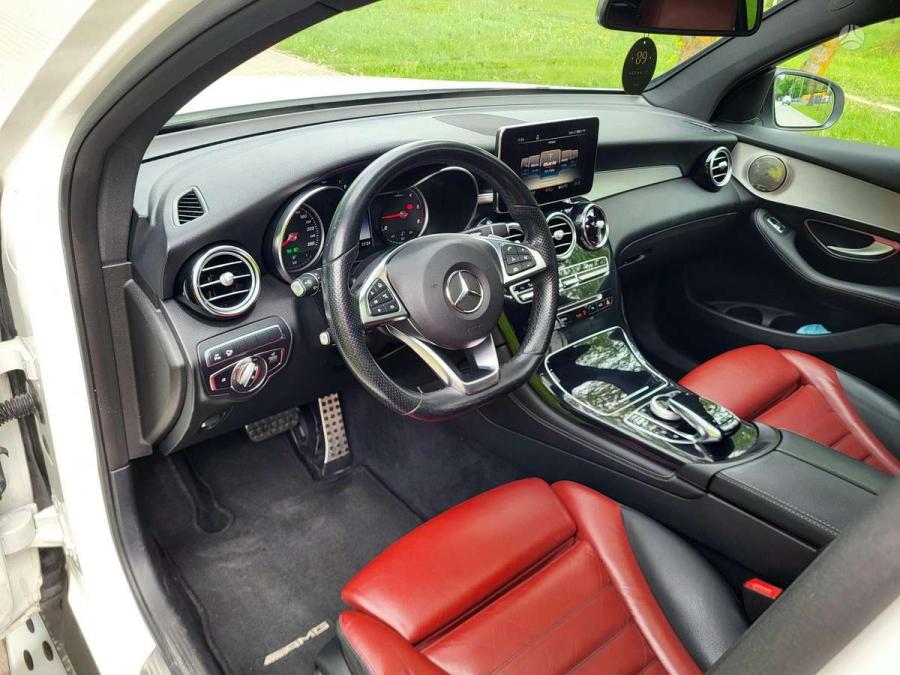 Balts Mercedes-Benz GLC 220 2017 Šauļi, ar dzinēja tilpumu 2.20 L un nobraukumu 225 tūkst. km par 24500 €, foto 10 vietnē AUTOMOTO.COM.LV