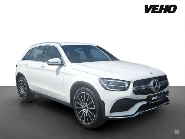 White Mercedes-Benz GLC 220 2019 in Klaipeda, with an engine capacity of 1.95 L and mileage of 215 thousand km for 29500 €, photo 7 on AUTOMOTO.COM.LV