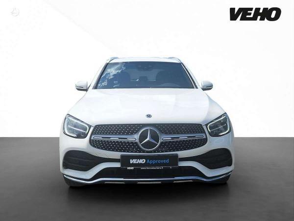 White Mercedes-Benz GLC 220 2019 in Klaipeda, with an engine capacity of 1.95 L and mileage of 215 thousand km for 29500 €, photo 8 on AUTOMOTO.COM.LV