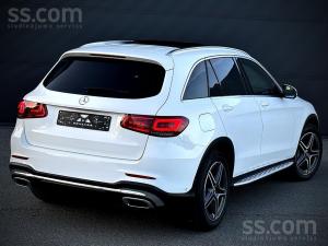 Balts Mercedes-Benz GLC 220 2020 Rīga, ar dzinēja tilpumu 2.20 L un nobraukumu 200 tūkst. km par 45500 €, foto 3 vietnē AUTOMOTO.COM.LV