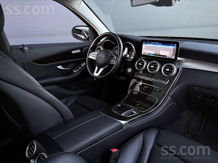Balts Mercedes-Benz GLC 220 2020 Rīga, ar dzinēja tilpumu 2.20 L un nobraukumu 200 tūkst. km par 45500 €, foto 8 vietnē AUTOMOTO.COM.LV