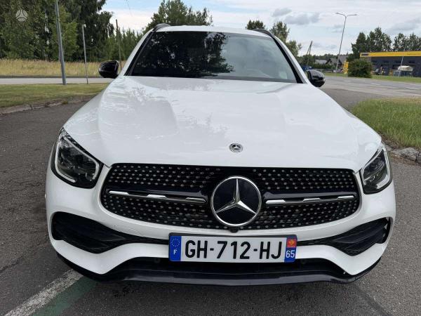 Balts Mercedes-Benz GLC 220 2022 Tauragė, ar dzinēja tilpumu 1.95 L un nobraukumu 236 tūkst. km par 26300 €, foto 2 vietnē AUTOMOTO.COM.LV
