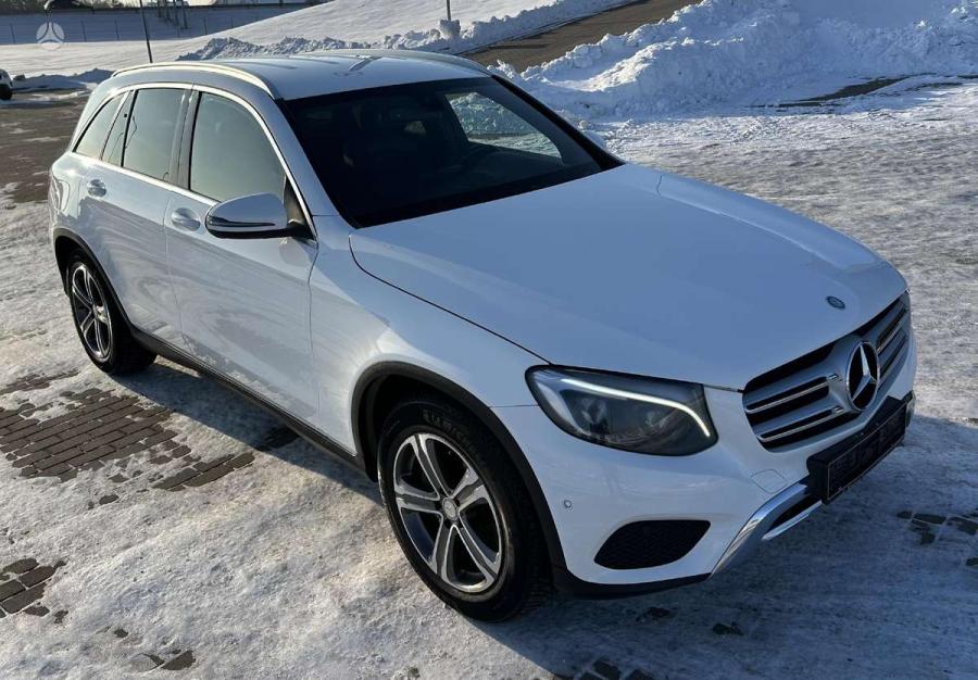 Balts Mercedes-Benz GLC 220 2015 Klaipėda, ar dzinēja tilpumu 2.20 L un nobraukumu 193 tūkst. km par 15800 €, foto 6 vietnē AUTOMOTO.COM.LV