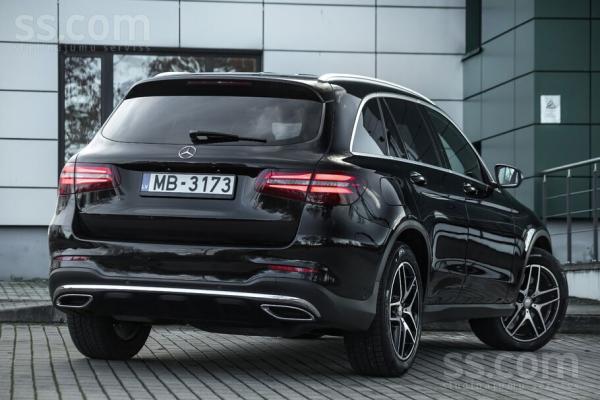 Melns Mercedes-Benz GLC 250 2016 Tukums, ar dzinēja tilpumu 2.20 L un nobraukumu 211 tūkst. km par 21500 €, foto 6 vietnē AUTOMOTO.COM.LV