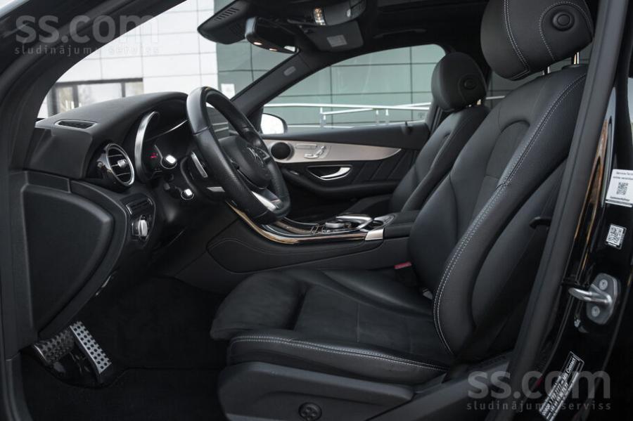 Black Mercedes-Benz GLC 250 2016 in Tukums, with an engine capacity of 2.20 L and mileage of 211 thousand km for 21500 €, photo 13 on AUTOMOTO.COM.LV
