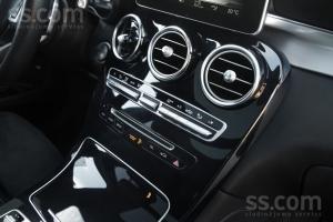 Black Mercedes-Benz GLC 250 2016 in Tukums, with an engine capacity of 2.20 L and mileage of 211 thousand km for 21500 €, photo 23 on AUTOMOTO.COM.LV