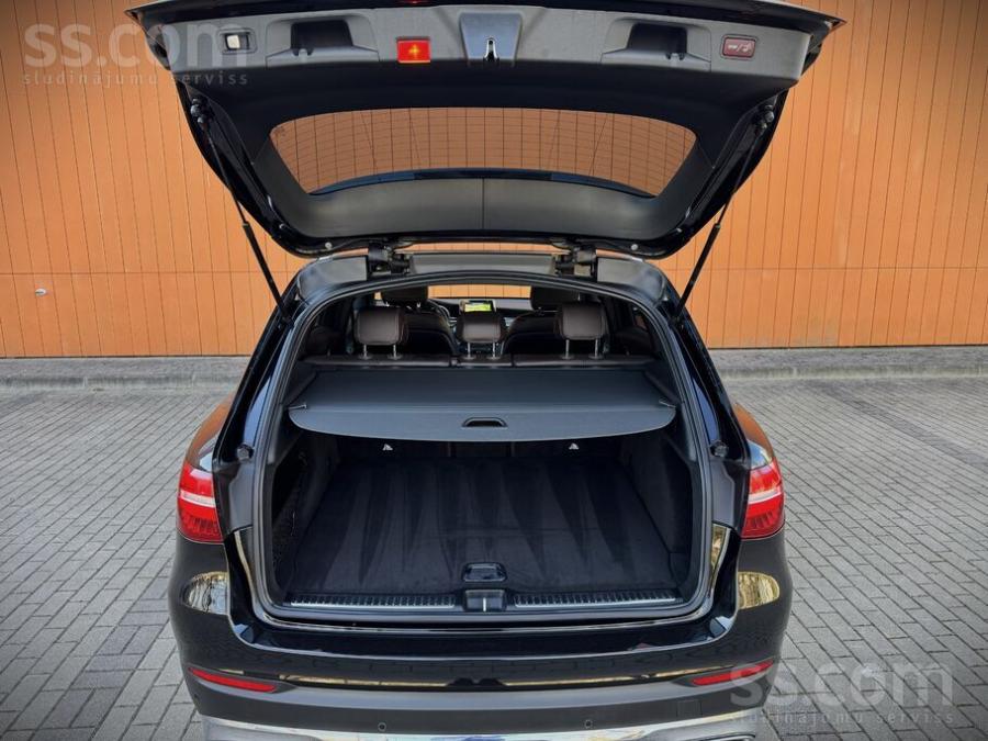 Melns Mercedes-Benz GLC 250 2016 Jūrmala, ar dzinēja tilpumu 2.20 L un nobraukumu 267 tūkst. km par 19990 €, foto 34 vietnē AUTOMOTO.COM.LV