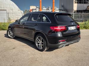 Black Mercedes-Benz GLC 250 2016 in Riga, with an engine capacity of 2.20 L and mileage of 221 thousand km for 20300 €, photo 6 on AUTOMOTO.COM.LV