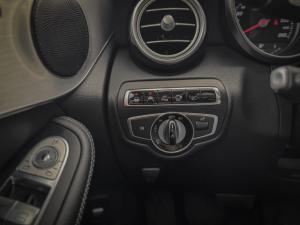 Black Mercedes-Benz GLC 250 2016 in Riga, with an engine capacity of 2.20 L and mileage of 221 thousand km for 20300 €, photo 7 on AUTOMOTO.COM.LV