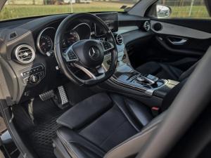 Black Mercedes-Benz GLC 250 2016 in Riga, with an engine capacity of 2.20 L and mileage of 221 thousand km for 20300 €, photo 13 on AUTOMOTO.COM.LV