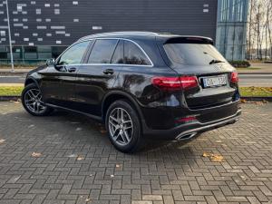Black Mercedes-Benz GLC 250 2016 in Riga, with an engine capacity of 2.20 L and mileage of 221 thousand km for 20300 €, photo 17 on AUTOMOTO.COM.LV
