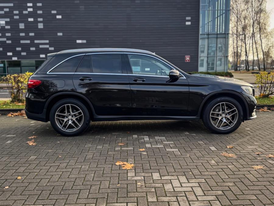 Black Mercedes-Benz GLC 250 2016 in Riga, with an engine capacity of 2.20 L and mileage of 221 thousand km for 20300 €, photo 26 on AUTOMOTO.COM.LV