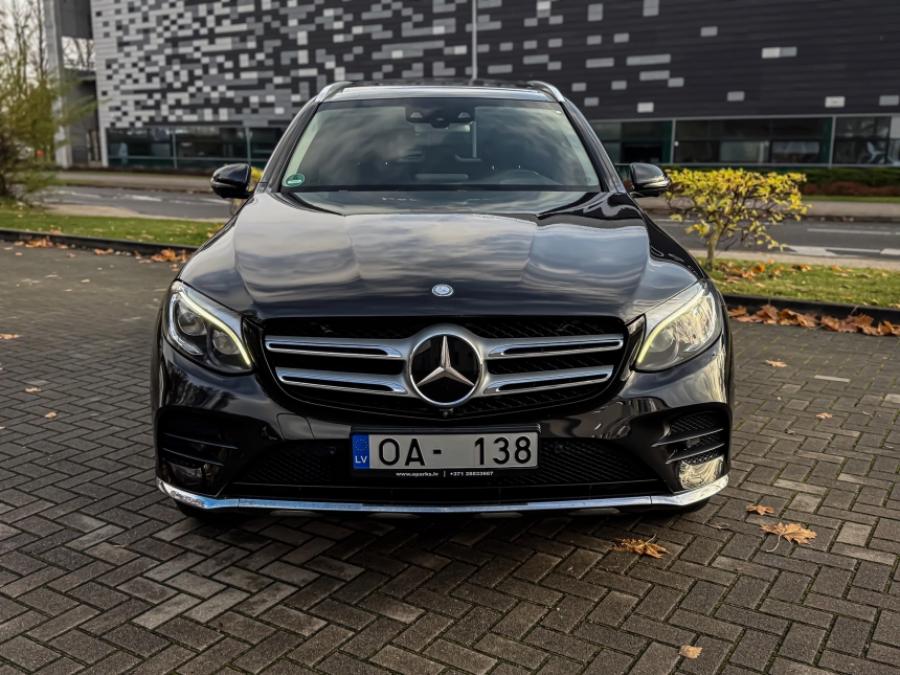 Black Mercedes-Benz GLC 250 2016 in Riga, with an engine capacity of 2.20 L and mileage of 221 thousand km for 20300 €, photo 32 on AUTOMOTO.COM.LV