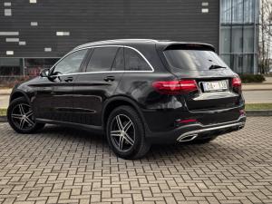 Black Mercedes-Benz GLC 250 2016 in Riga, with an engine capacity of 2.20 L and mileage of 221 thousand km for 20300 €, photo 43 on AUTOMOTO.COM.LV