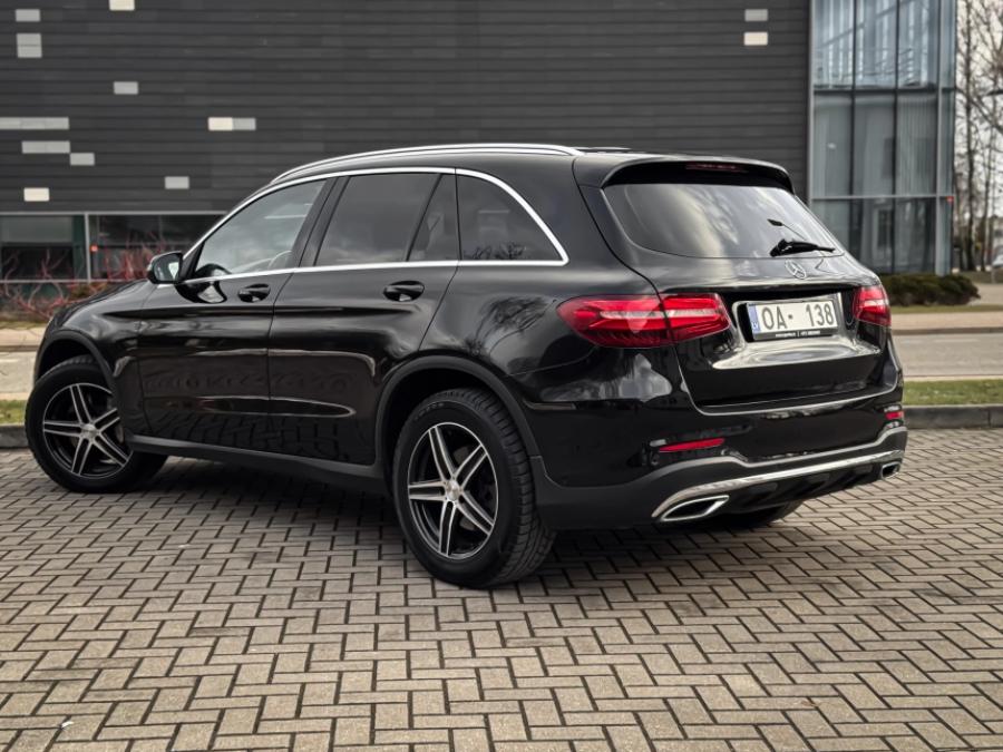 Black Mercedes-Benz GLC 250 2016 in Riga, with an engine capacity of 2.20 L and mileage of 221 thousand km for 20300 €, photo 43 on AUTOMOTO.COM.LV