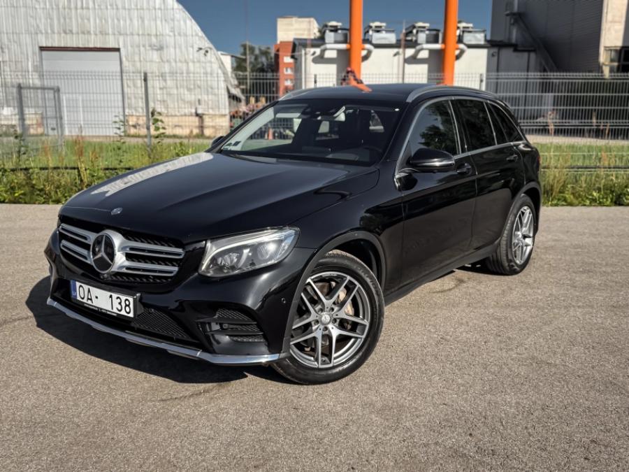Black Mercedes-Benz GLC 250 2016 in Riga, with an engine capacity of 2.20 L and mileage of 221 thousand km for 20300 €, photo 45 on AUTOMOTO.COM.LV