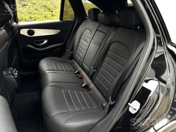 Black Mercedes-Benz GLC 250 2016 in Riga, with an engine capacity of 2.20 L and mileage of 232 thousand km for 19950 €, photo 9 on AUTOMOTO.COM.LV