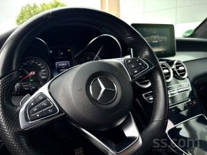 Black Mercedes-Benz GLC 250 2016 in Riga, with an engine capacity of 2.20 L and mileage of 232 thousand km for 19950 €, photo 12 on AUTOMOTO.COM.LV